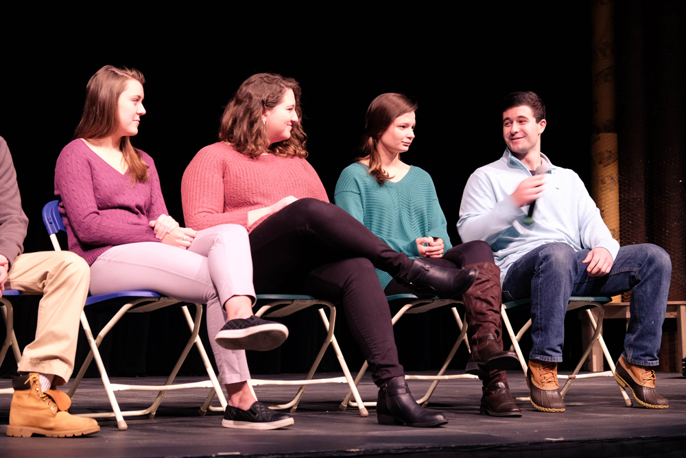 Young Alumni Share How They Faced Transition to College - Academic News