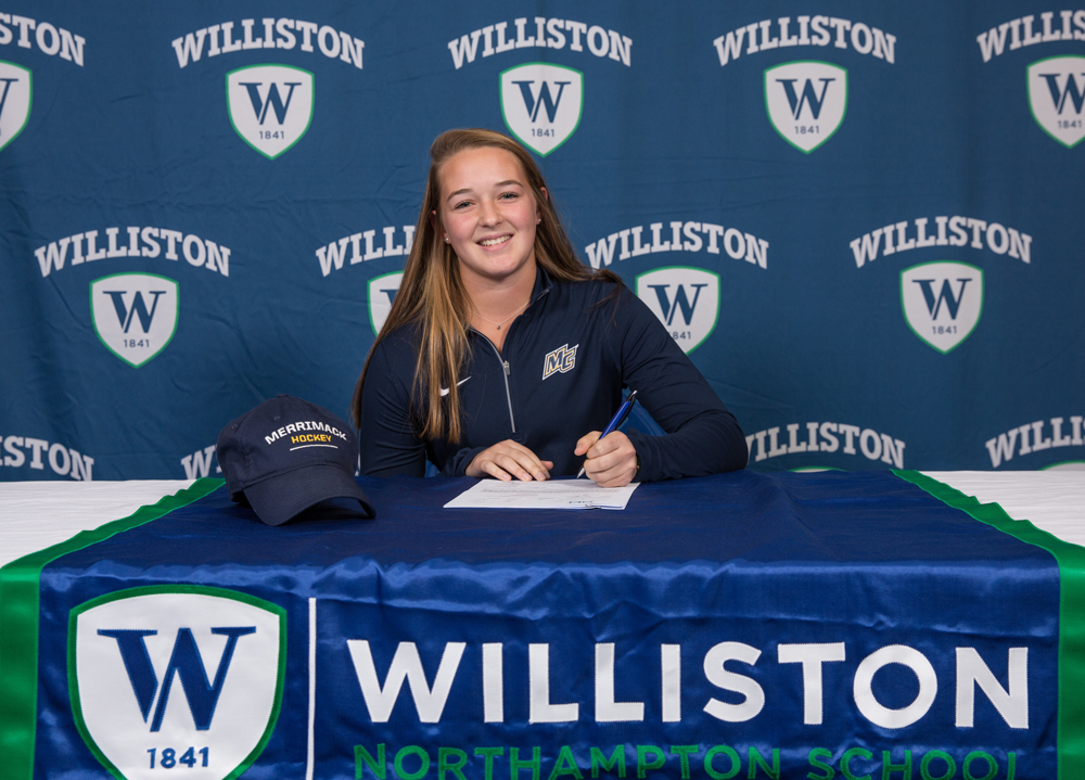 Gabby Jones to Play Ice Hockey at Merrimack College | Athletics News