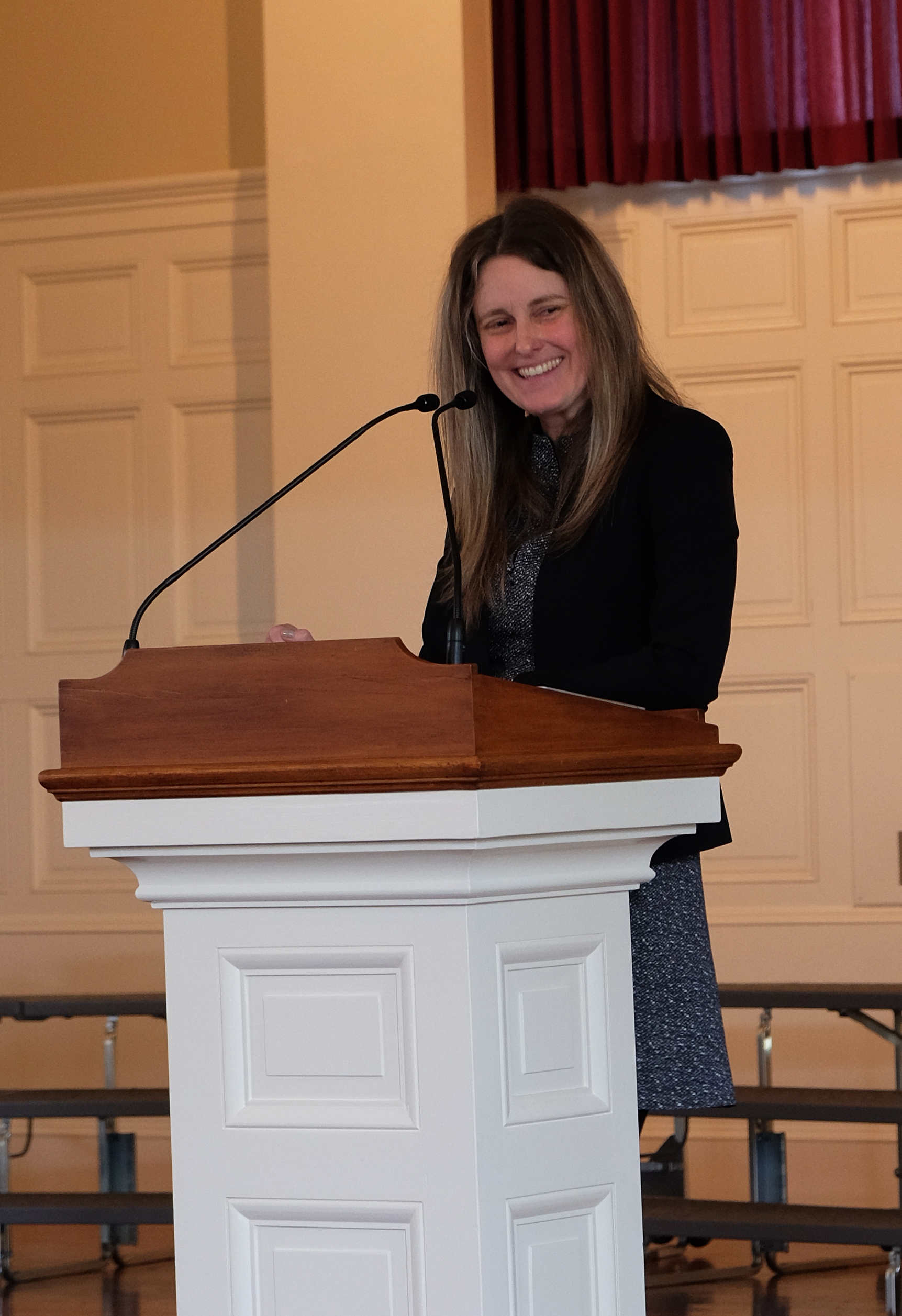 Student Life Speaker Sheds Light on Teenage Brain - News and Events